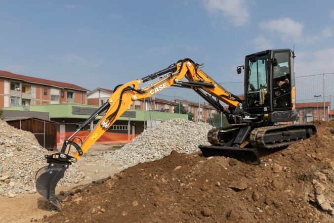 CASE CX65D minikaivukone - Rentti